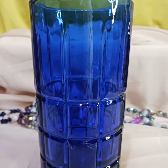 Anchor Hocking | Accents | Anchor Hocking Vase | Poshmark